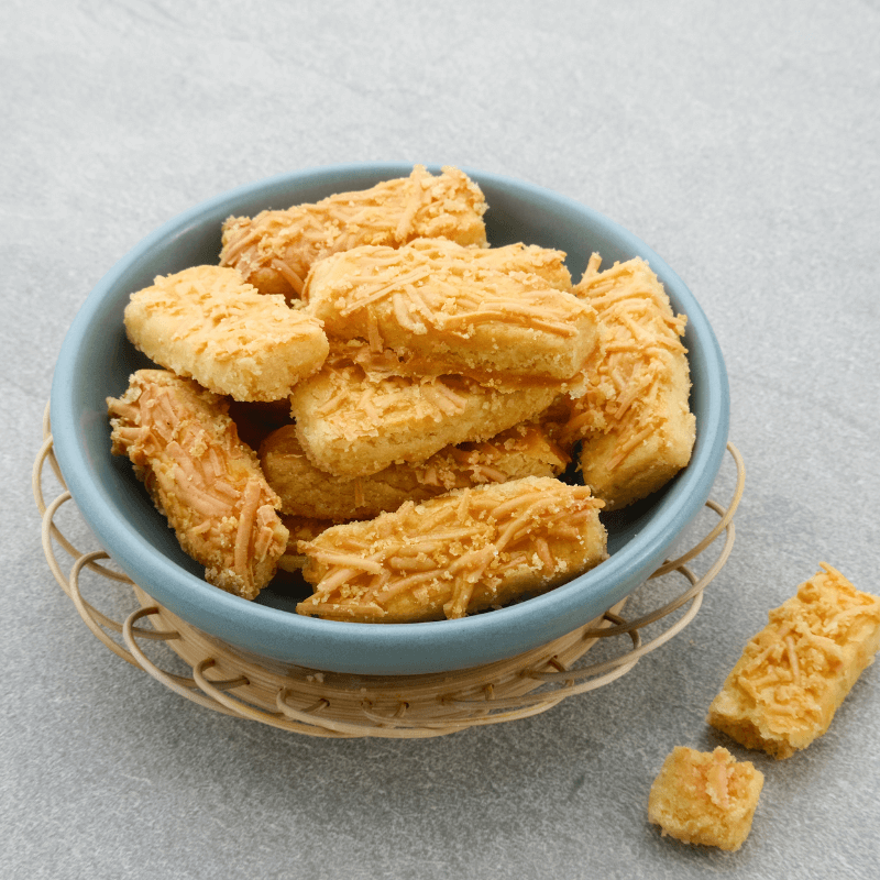 Meme Caca Snack Kastengel 500g - TOKOPOINT.COM